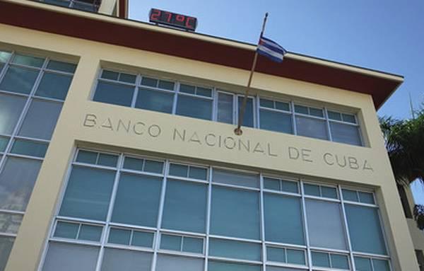Empresa británica demanda al Banco Nacional de Cuba por impago de deudas